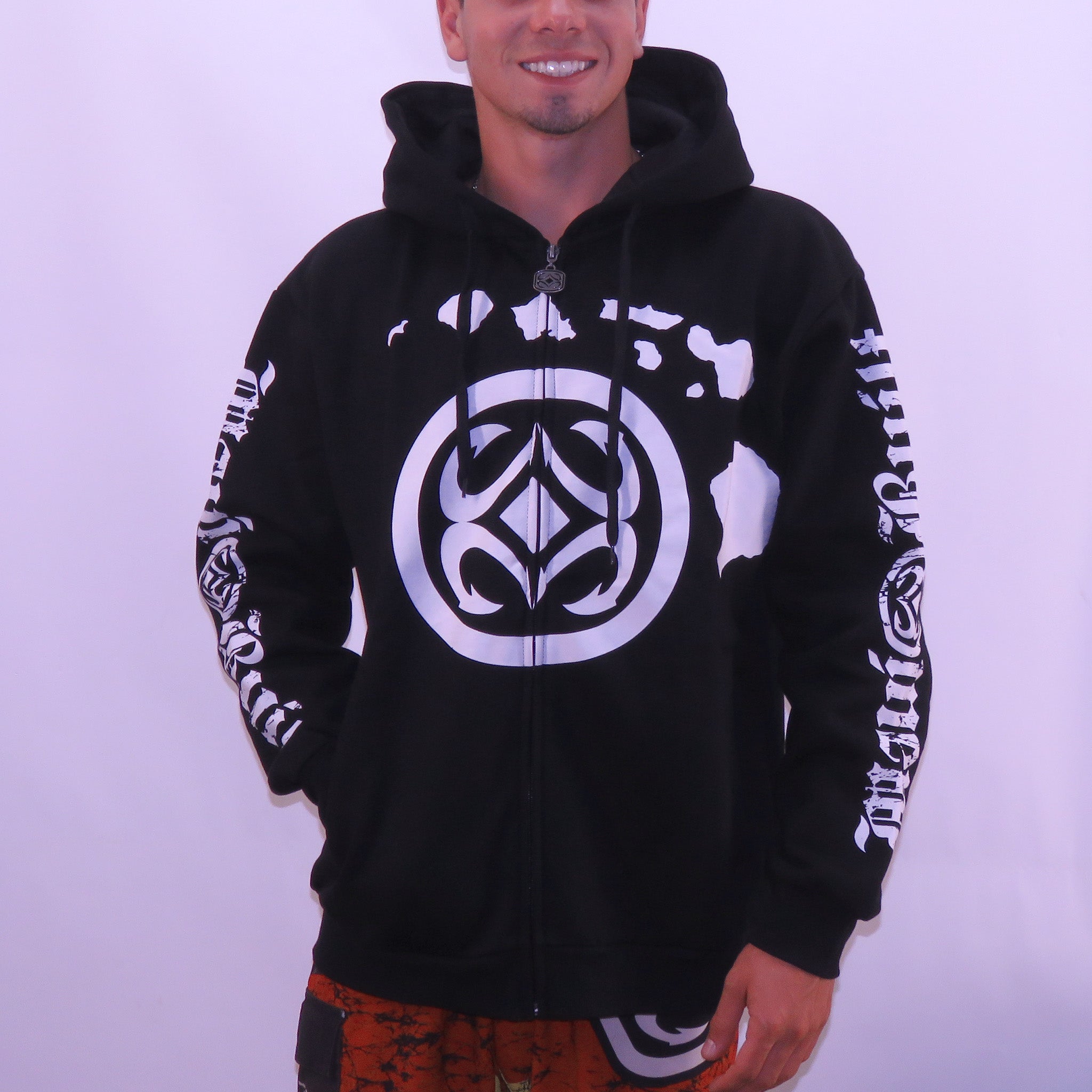 Maui Built Logo Zippered Fleece Hoody - Black – Maui Built Hawaii